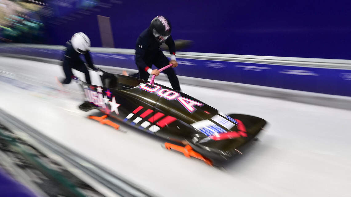 Jason Kelce, Colin Jost Humbled By Olympic Bobsled Training | Miami Herald