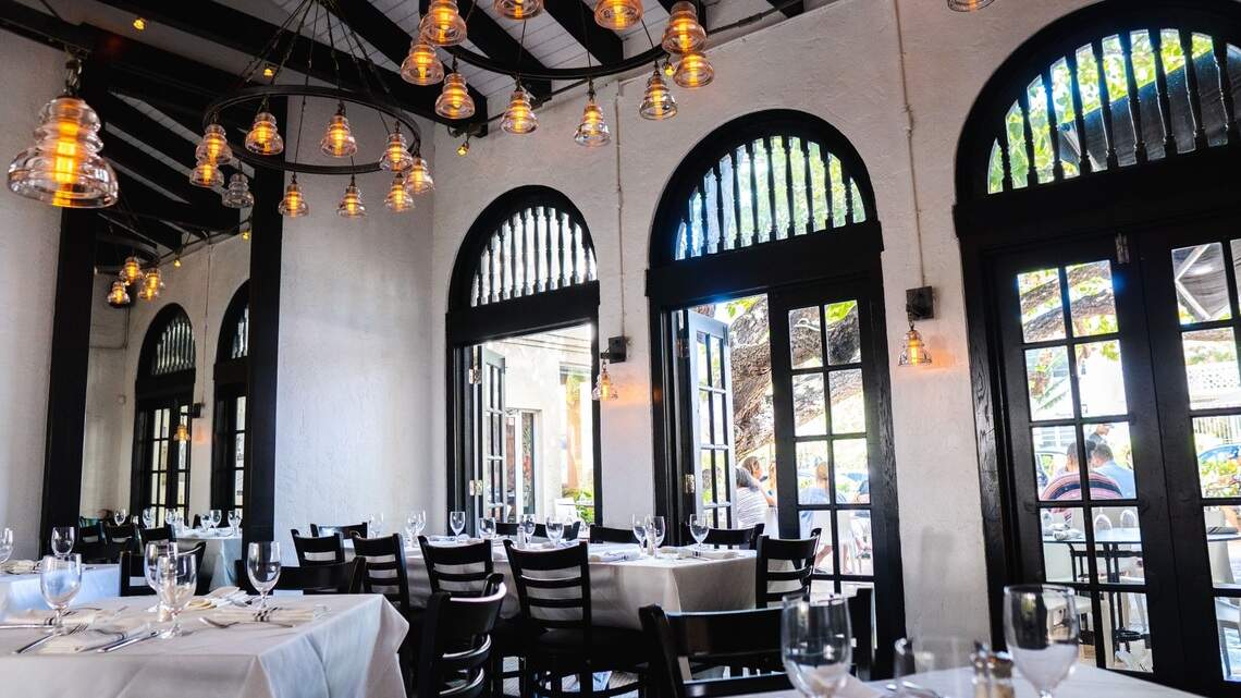 Prime Fish closes in Miami Beach; Motek will move in | Miami Herald