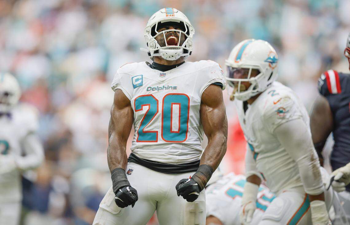 Can Miami Dolphins fix communication issues on defense, getting back to ...