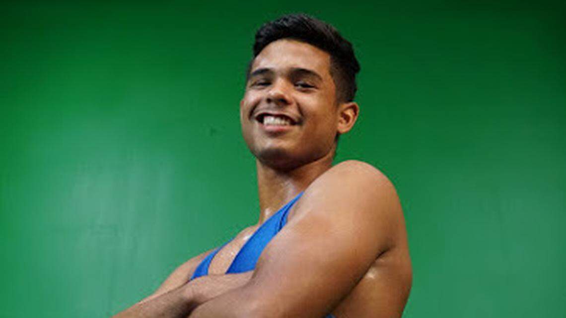 South Dade High School’s Bretli Reyna wins Mr. Wrestling Award | Miami ...
