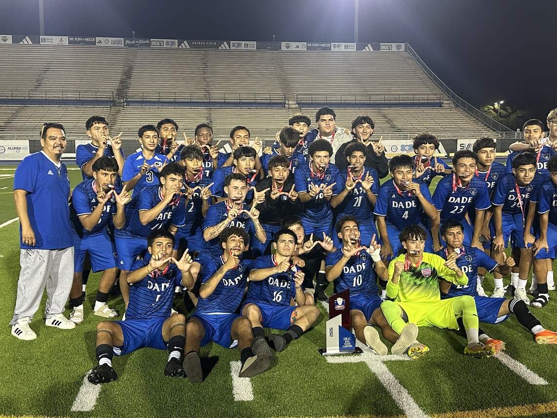 South Dade boys, MAST girls win GMAC soccer championships | Miami Herald
