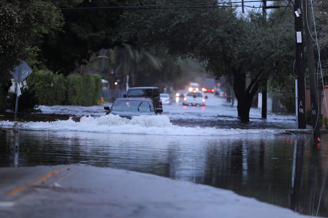 Photos show flooding around South Florida after heavy rain | Miami Herald