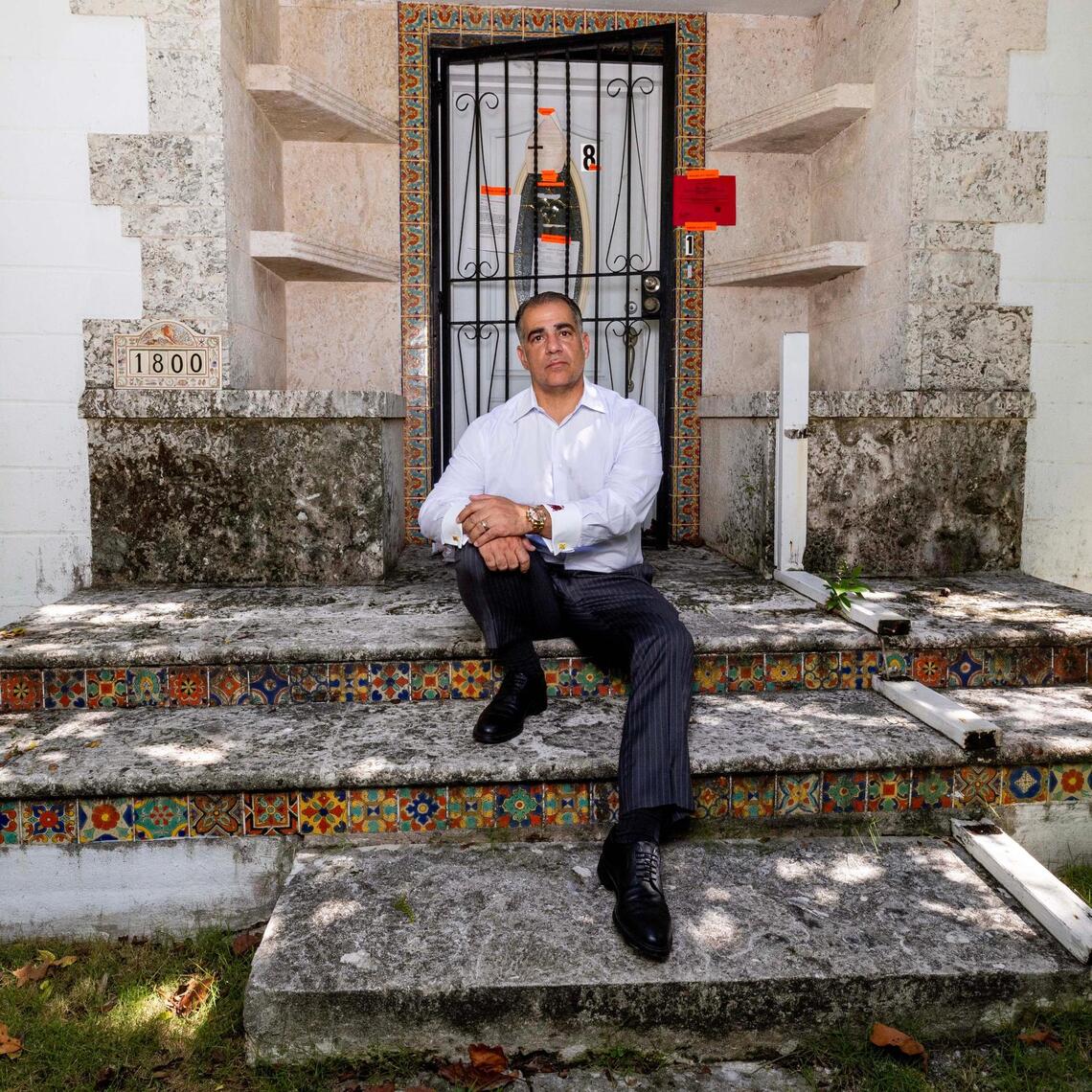 Fight over fate of home in flood-prone South Beach historic district
