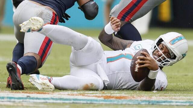 Tagovailoa struggles late; here are his career clutch numbers | Miami ...