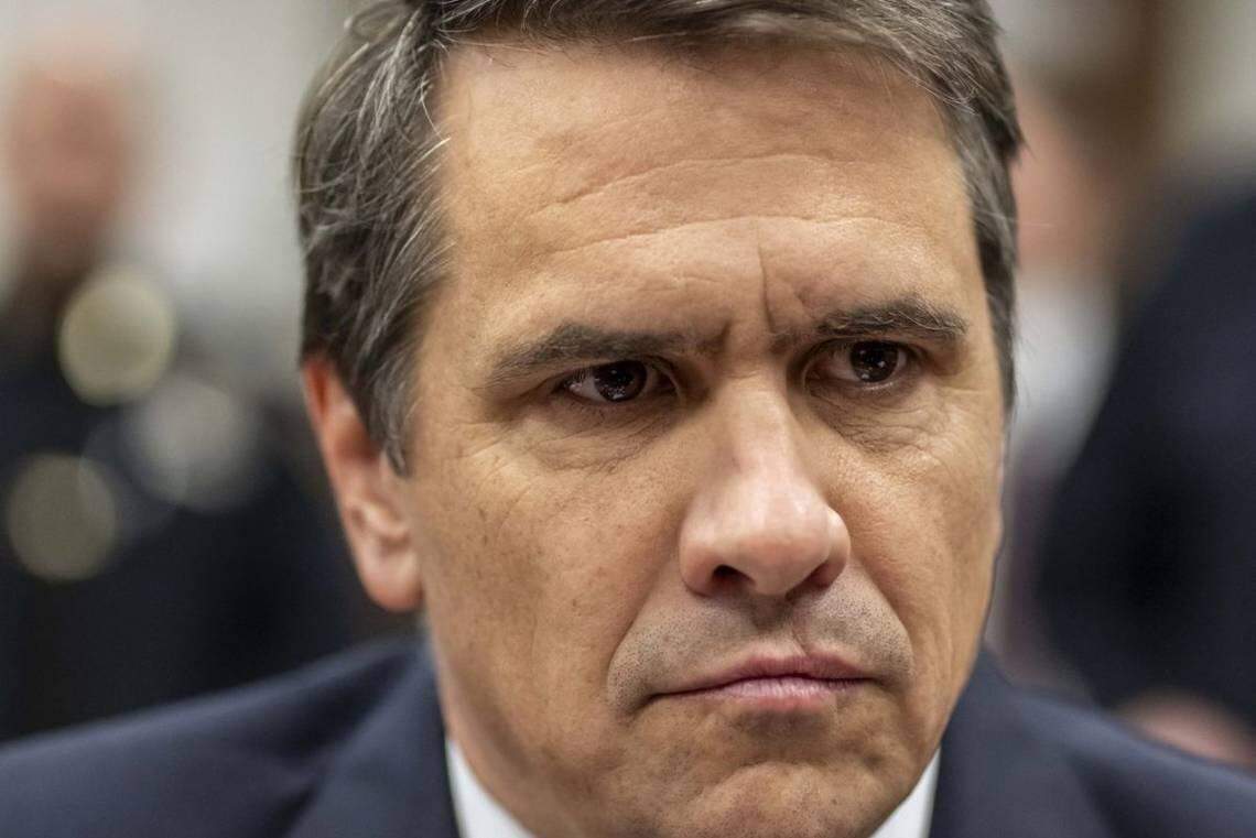Maxwell and her Miami defense lawyer in eye of Epstein storm | Miami Herald
