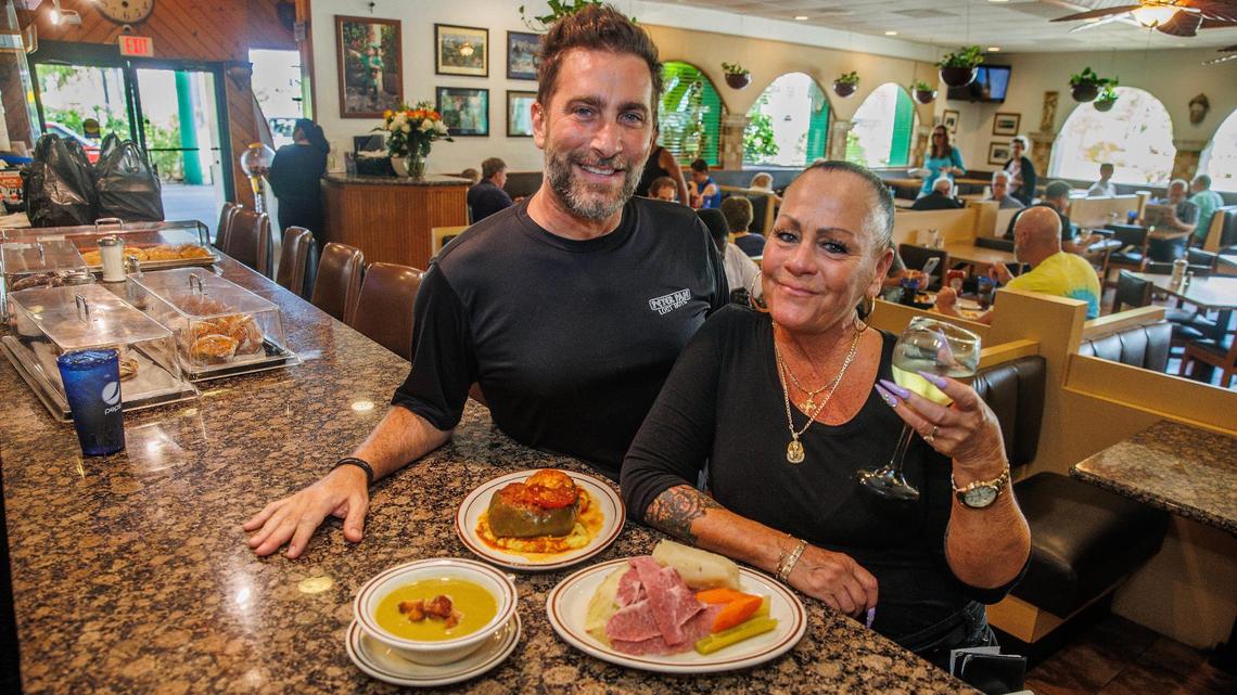Peter Pan Diner in Oakland Park named best diner in Florida | Miami Herald