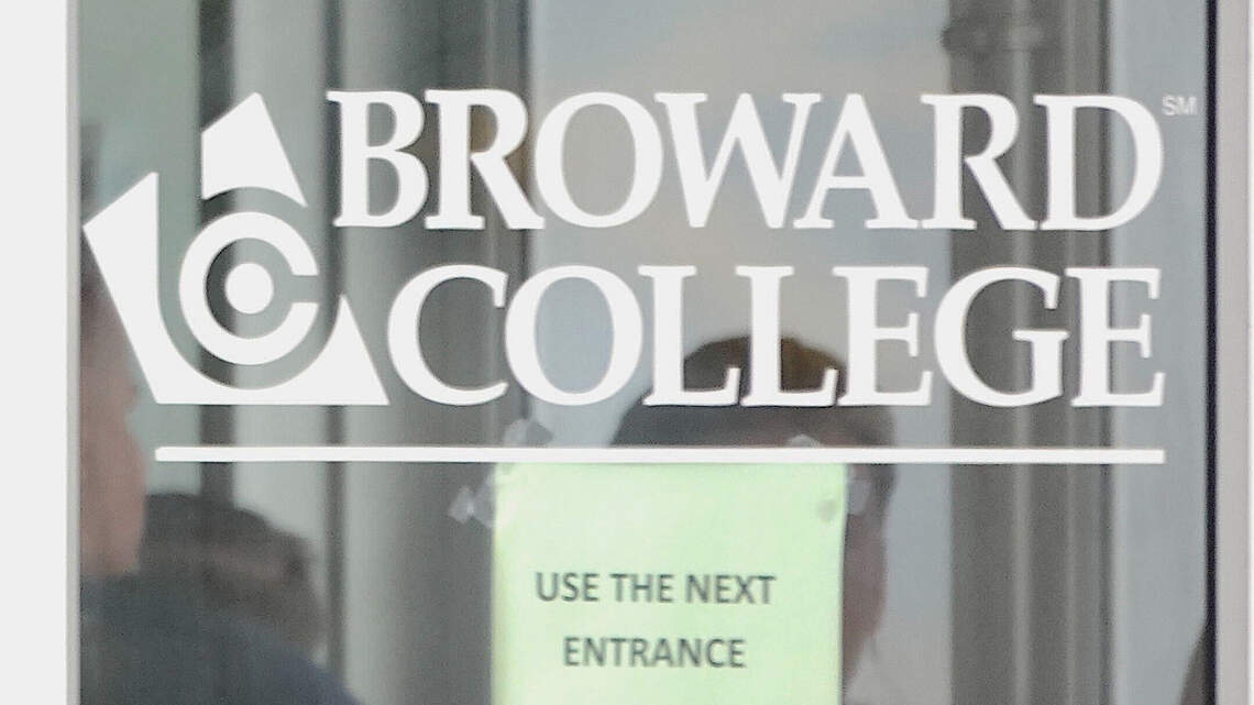 Broward College’s central campus to reopen after floods | Miami Herald