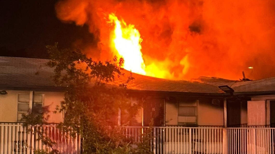 Pompano Beach apartment fire leaves about 50 people homeless | Miami Herald