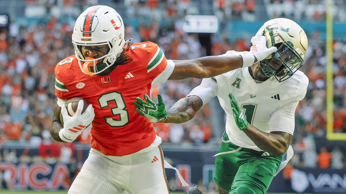 PHOTO GALLERY: No. 5 Miami Hurricanes Dominate No. 18 USF Bulls | Miami ...