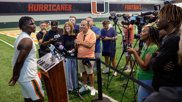 New Miami QB Cam Ward aces interview just before spring game | Miami Herald