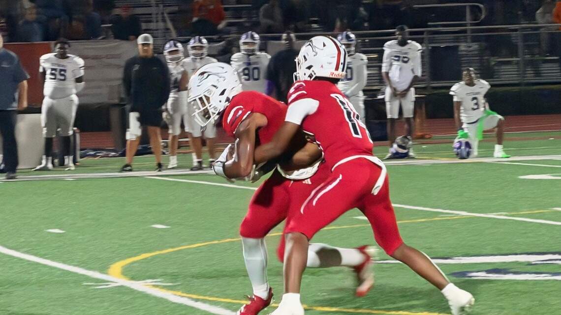 Cooper’s huge rushing game leads Chaminade over True North | Miami Herald
