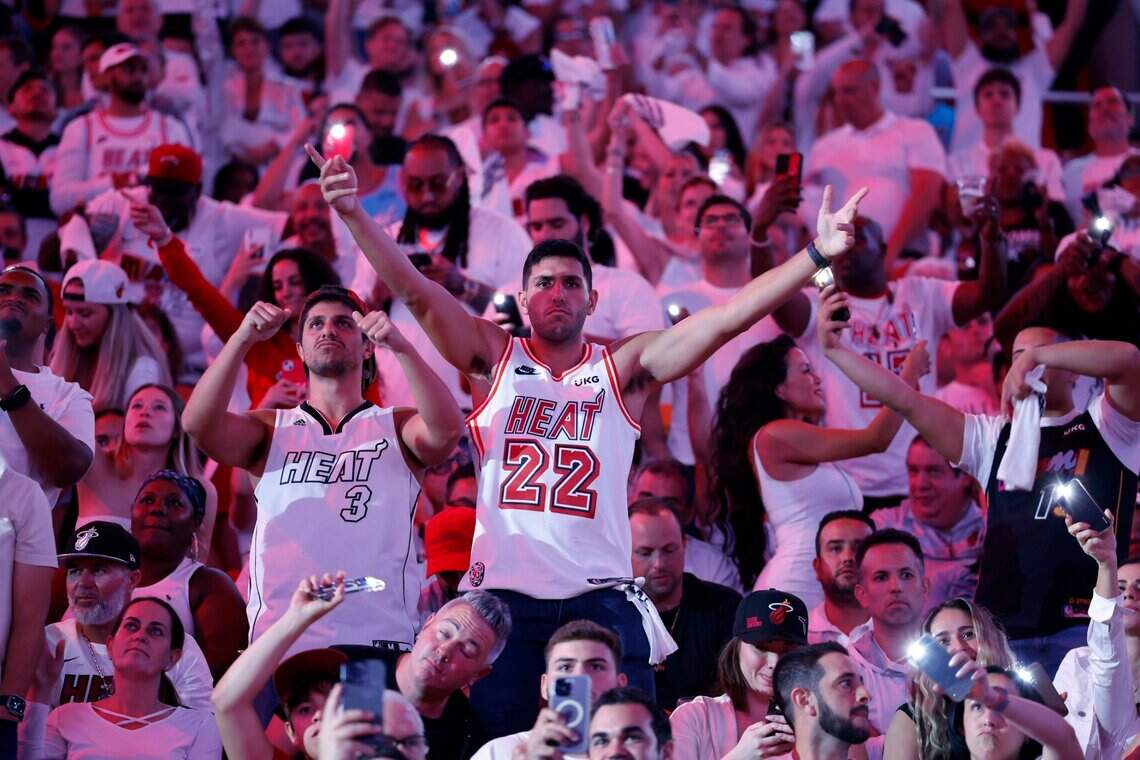 Photos capture the excitement of Miami Heat, Florida Panthers | Miami ...