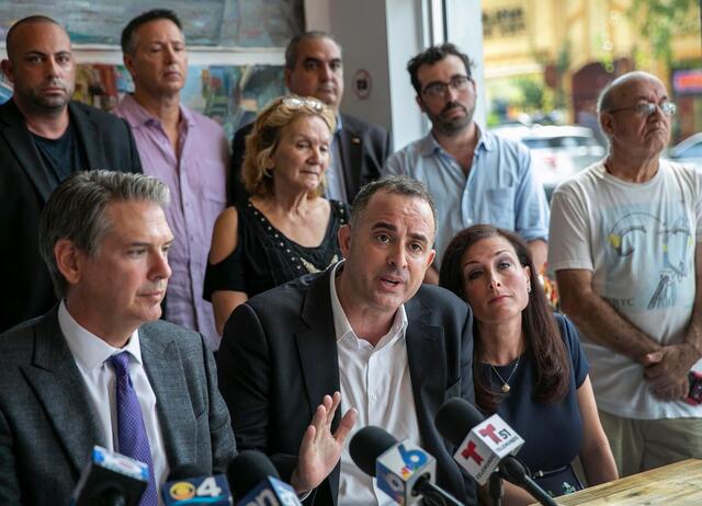 In days on stand, Miami Commissioner Joe Carollo defends self | Miami ...