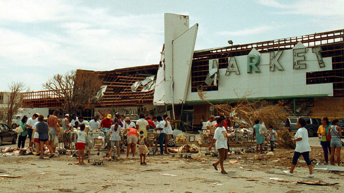Hurricane Andrew hit Miami-Dade 32 years ago this week | Miami Herald