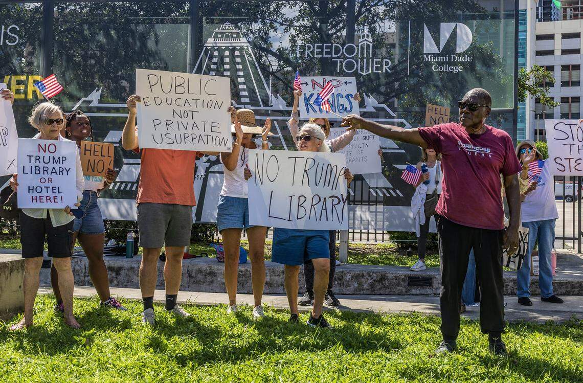 Trump library lawsuit casts cloud over Florida Sunshine Law | Miami Herald