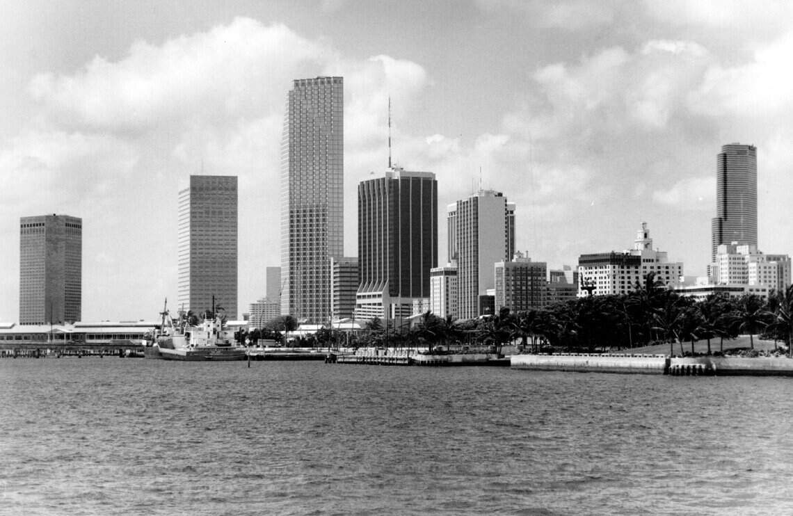 Old pictures of downtown Miami through the decades | Miami Herald