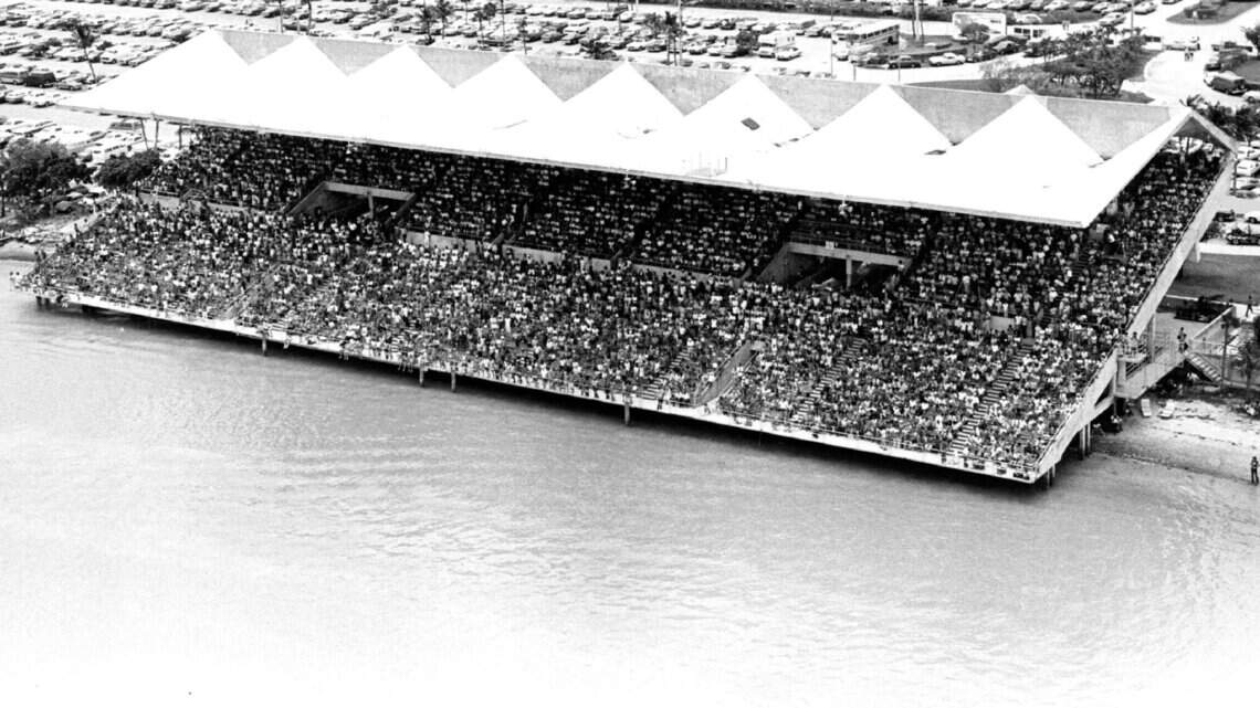 Miami Marine Stadium: Pictures of concerts, races, events | Miami Herald