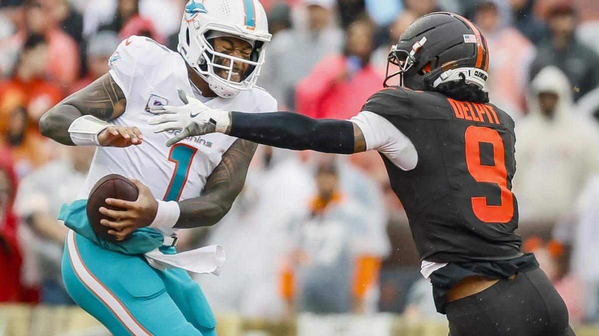 Photo Gallery | Miami Dolphins vs. Cleveland Browns | Oct. 19, 2025 ...