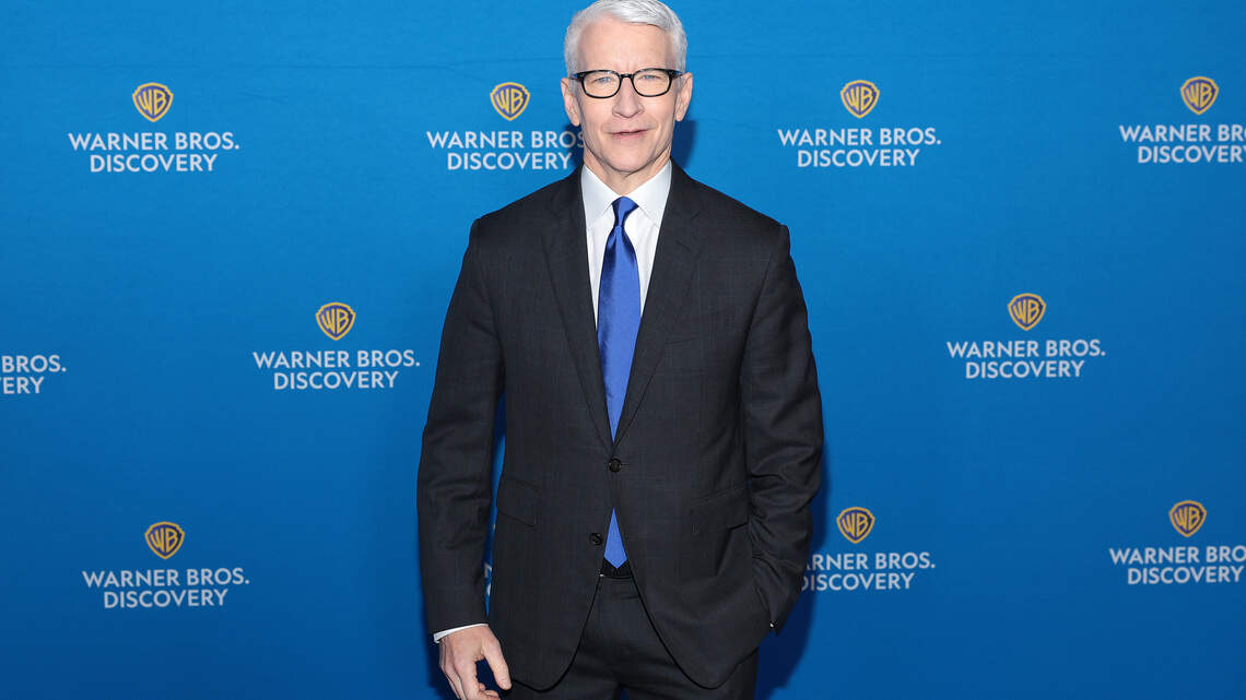 Anderson Cooper does impression of Adriana de Moura | Miami Herald