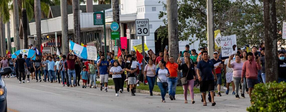 Miami-Dade workers strike to protest Florida immigration law | Miami Herald
