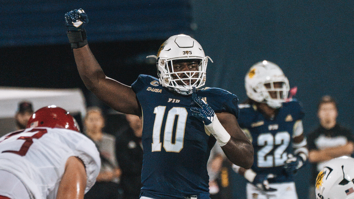 FIU linebacker Donovan Manuel signs with Minnesota Vikings | Miami Herald