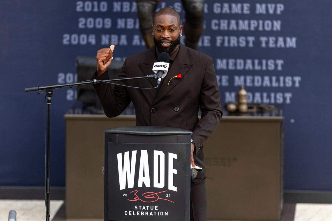 Inside the design process of Heat icon Dwyane Wade’s statue | Miami Herald