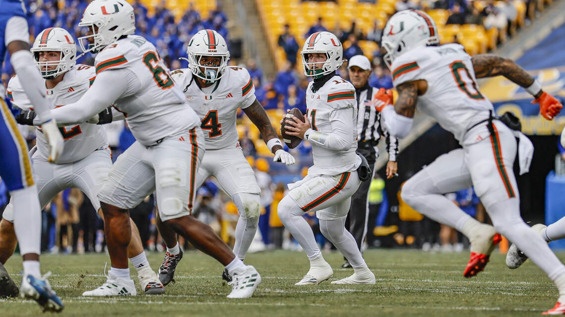 How Hurricanes’ Carson Beck compares to playoff quarterbacks | Miami Herald