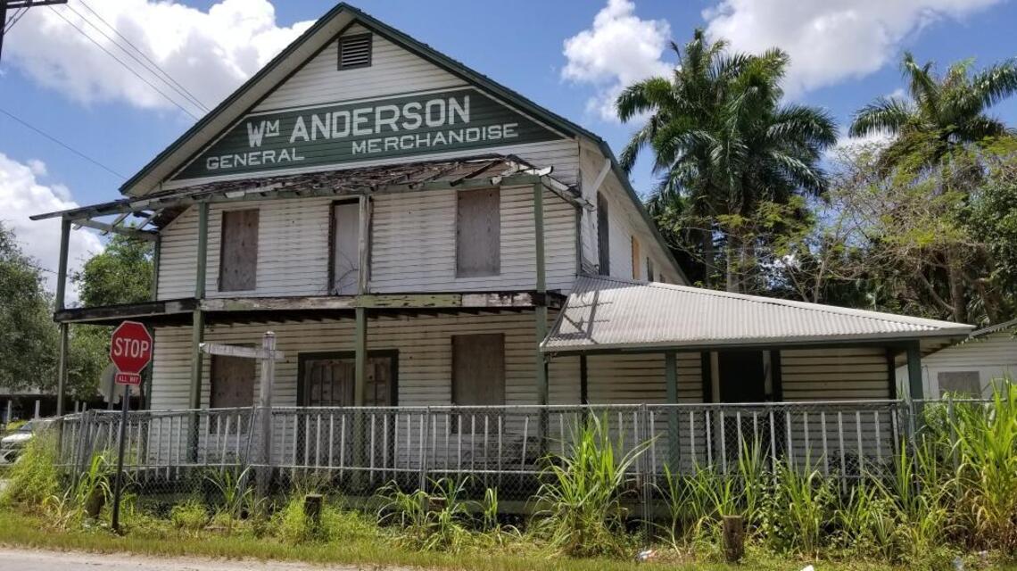 Historic Anderson's Corner general store in Redland is for sale for $1. ...